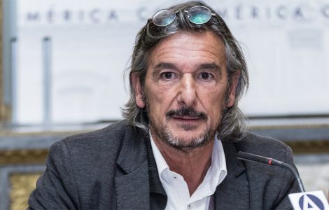 El escritor y crítico literario Ignacio Echevarría protagoniza el ciclo ...